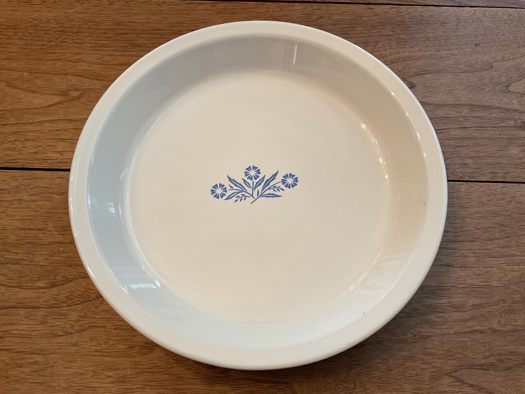 Corningware Cornflower 10 Inch Pie Plate, White and Blue Corningware ...