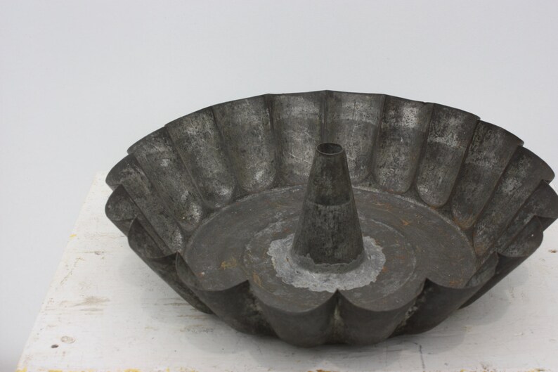 Vintage Tin Molds Two Fluted Tin Molds Collectible Fluted | Etsy