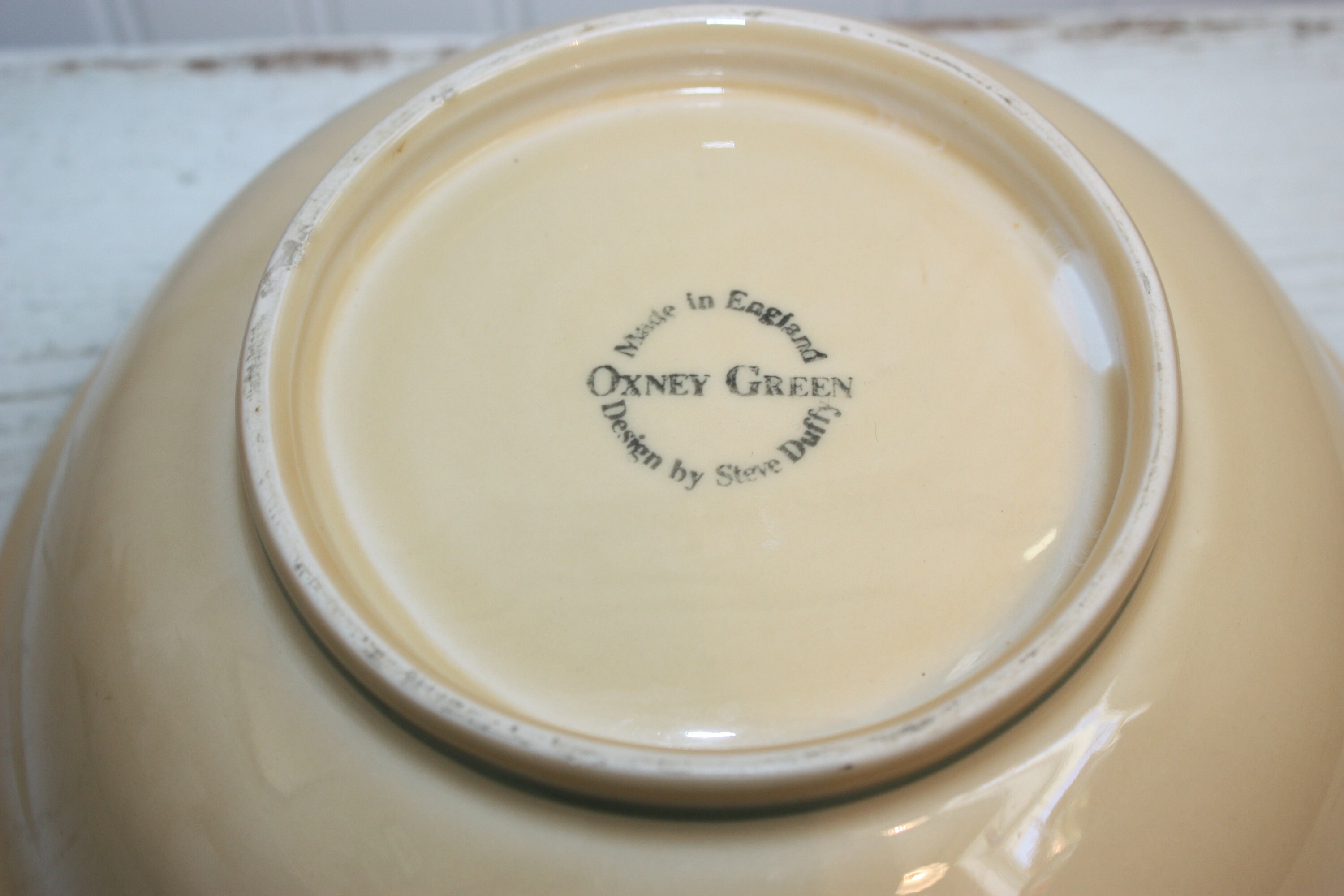 Oxney Green Bowl, Oxney Green Stoneware Serving Bowl, Designed by Steve ...