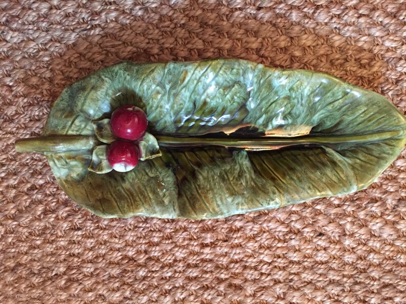 Wade of California Ceramic Apple Platter Dimensional Leaf | Etsy