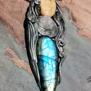 Selene. Triple Moon Goddess Wiccan Necklace. Moonstone Labradorite ...