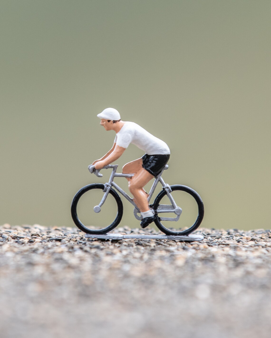 Mini Cyclist Figure - White Jersey - Tour De France Souvenir - Gifts ...
