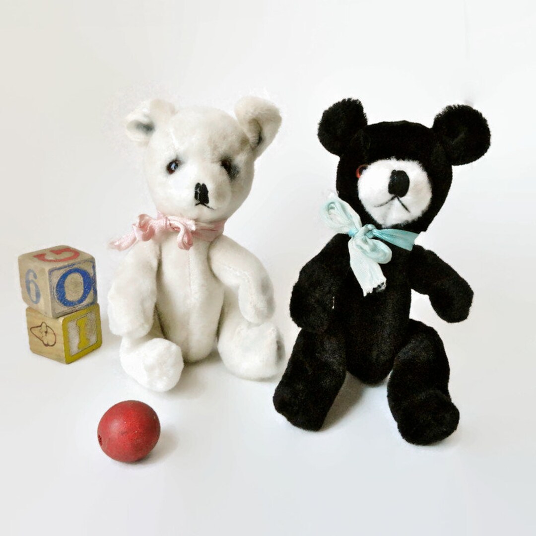 Vintage Small Bear Stuffed Plushies Animal Carnival Toy 1960's Holiday ...