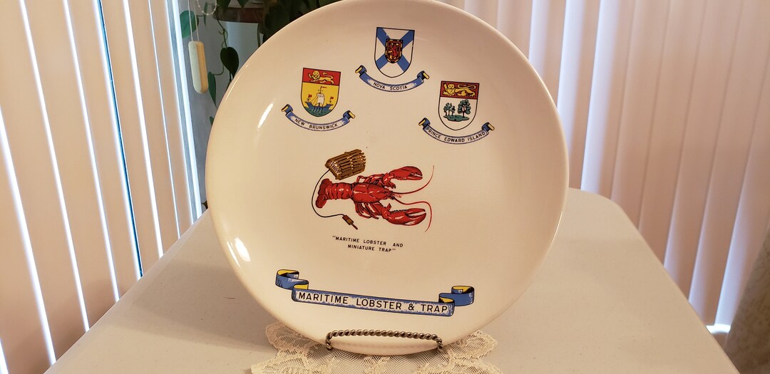 Vintage 9 1/2" Commemorative Plate for Canadian Provinces New Brunswick ...