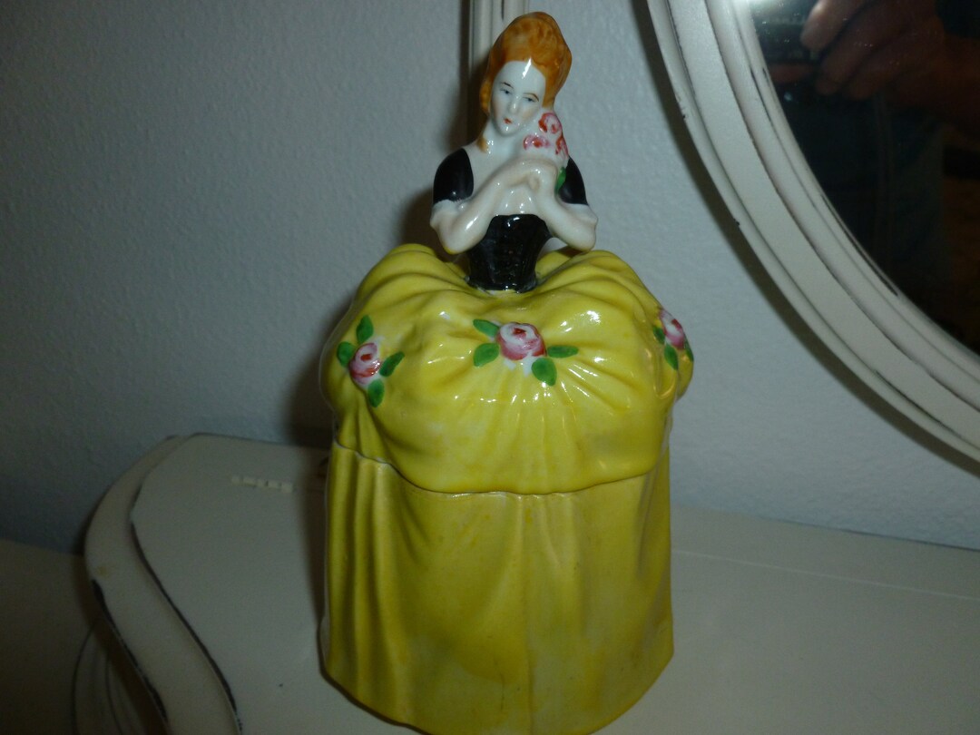 A Wonderful Vintage Fancy Lady Powder Box / Powder Jar / Made in Japan ...