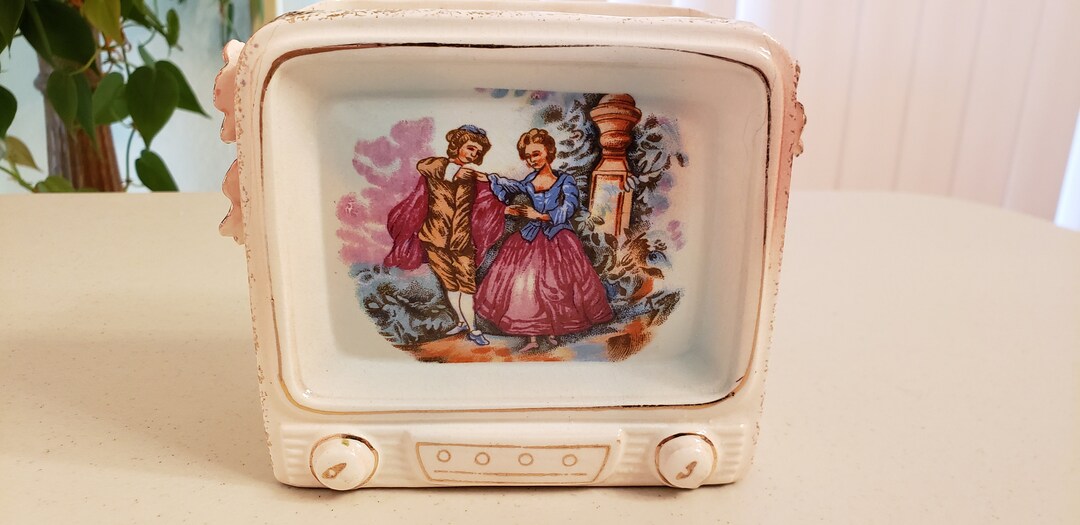 Vintage 1950's Ceramic Television Wall Pocket - Etsy