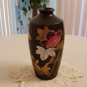 Vintage 1950's Japanese Black Lacquer Ceramic Vase - Hand Painted ...