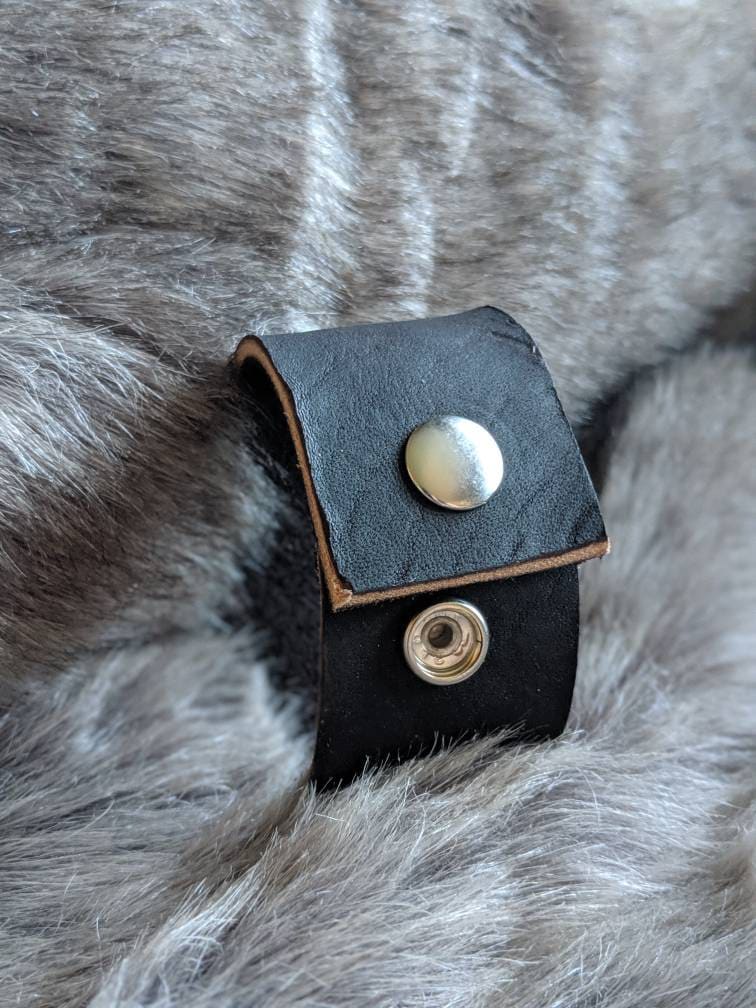 Leather Shawl/cowl Cuff Handmade Leather Bracelet Hand Cut - Etsy