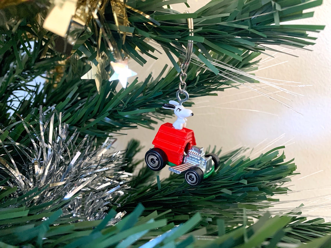 Snoopy - Hot Wheels Christmas Tree Ornament - Etsy