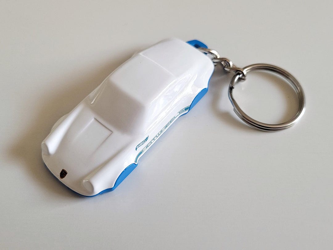 Porsche 911 Carrera - Hot Wheels Die Cast on Key Chain - Etsy