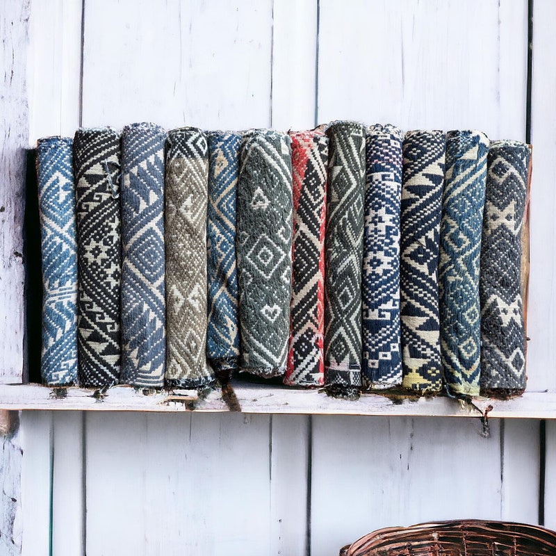 Asian Table Runner - Etsy