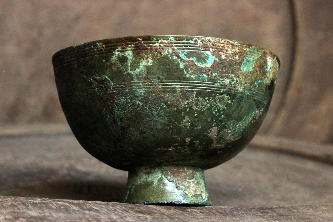 2000 Year Old Han Chinese Dynasty Era Bronze High Foot Bowl Ancient ...