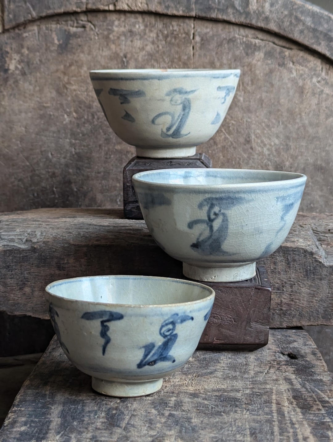 Antique Mandarin Bowls 15-16th Century Blue White Chu Dau Pottery ...