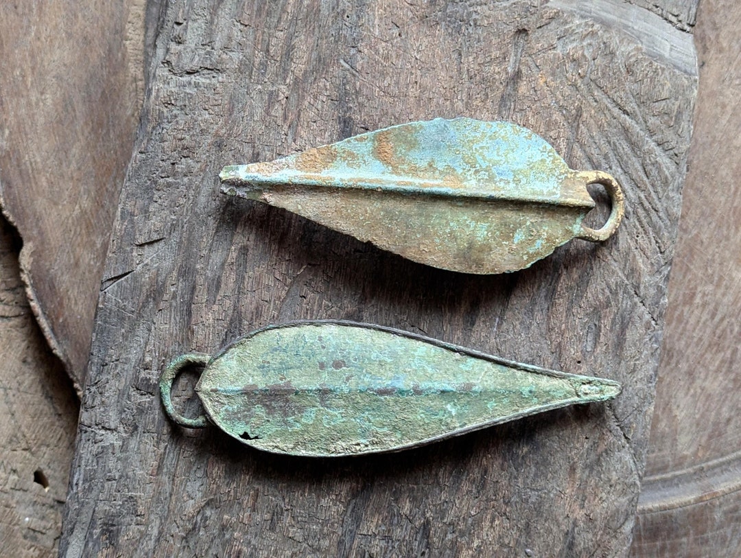 1500-2000 Year Old Snay Khmer Bronze Hindu Cow Bull Blinkers Ancient ...