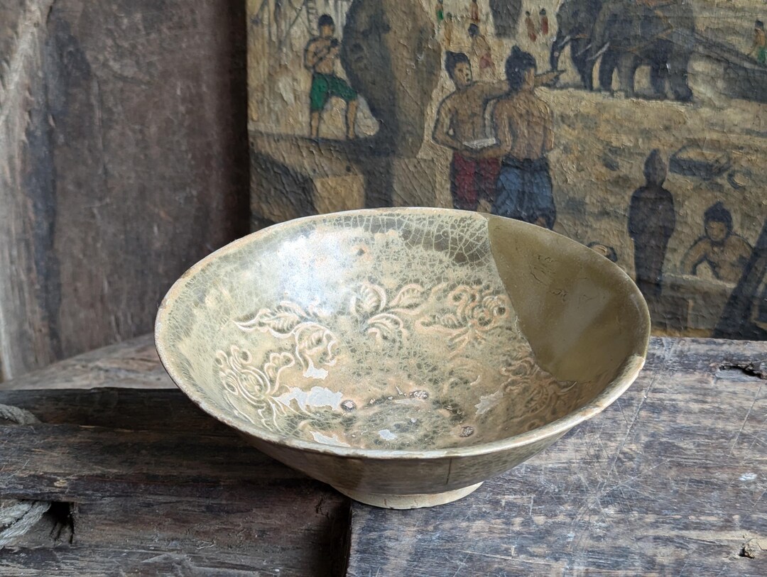 Ly Tran Dynasty 12th-14th Bowl Pottery Glazed Olive Green Molded ...