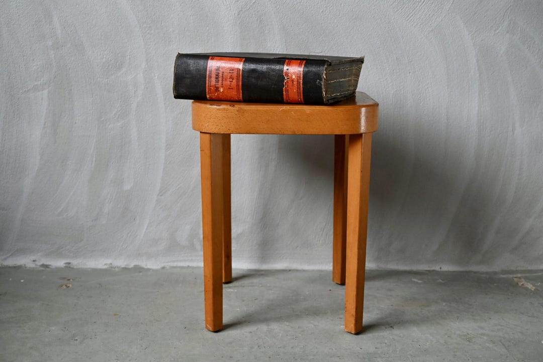 Horgen Glarus Stool Swiss Design in Light Wood Signed Minimalist ...