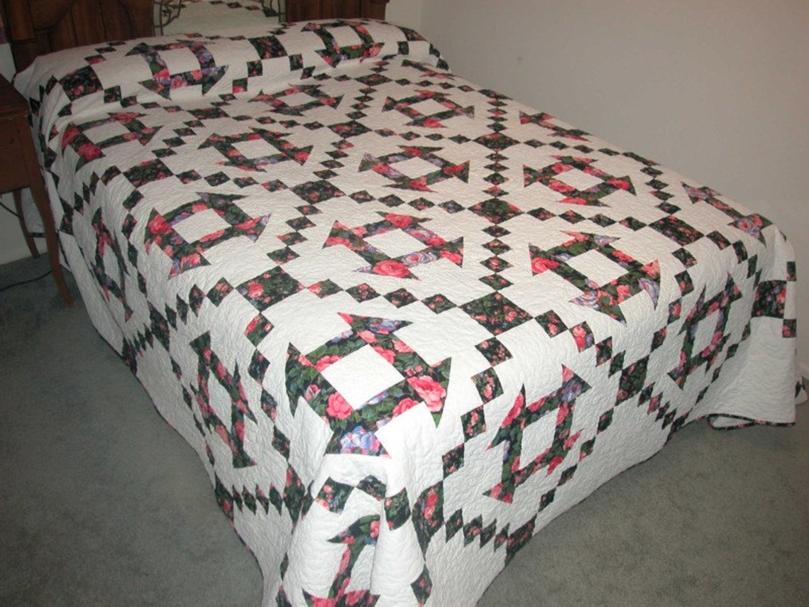 Big Roses Quilt Pattern - Etsy