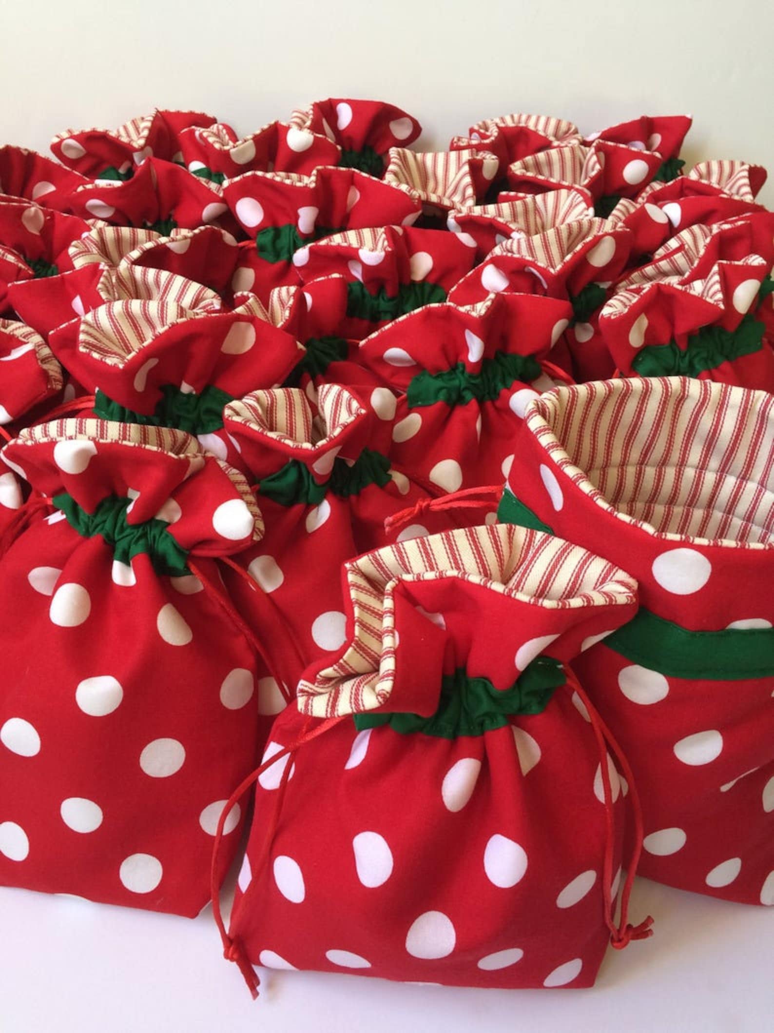 Fabric Christmas Gift Bag Secret Santa Hanukkah Gift Cloth - Etsy