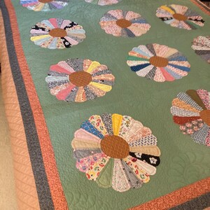 Full Finished Quilt Vintage Dresden Plate With Borders 69X 83 - Etsy