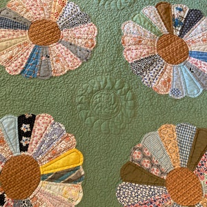 Full Finished Quilt Vintage Dresden Plate With Borders 69X 83 - Etsy