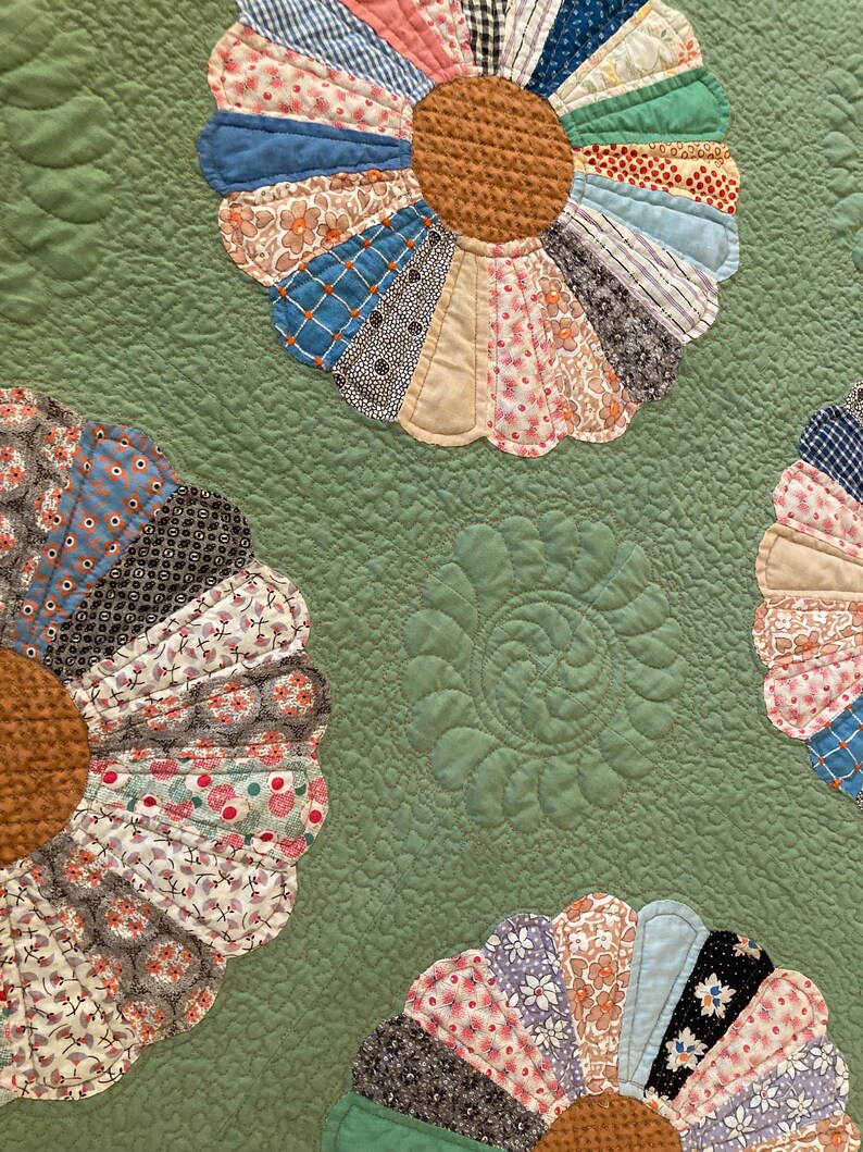 Full Finished Quilt Vintage Dresden Plate With Borders 69X 83 - Etsy