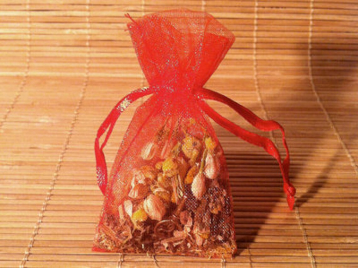 Love Charm Traditional Putsi Bag - Etsy