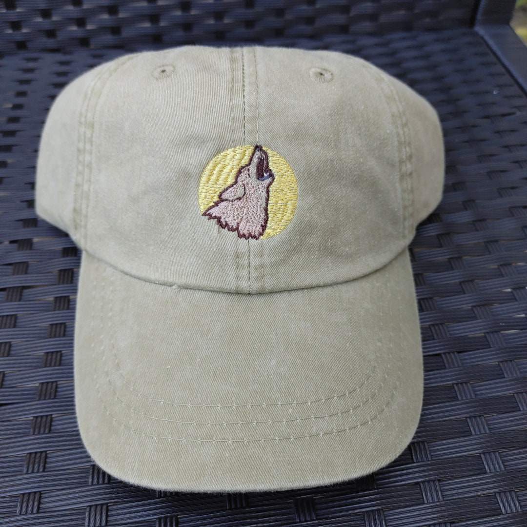 Howling Wolf Cap - Hunting Season Hat - Mom Dad Wildlife Baseball Cap ...