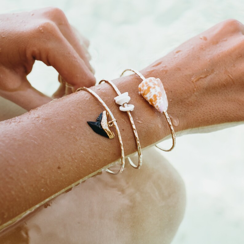 Shark Tooth Bracelet Beach Bridesmaid Gifts Beach Bracelets - Etsy