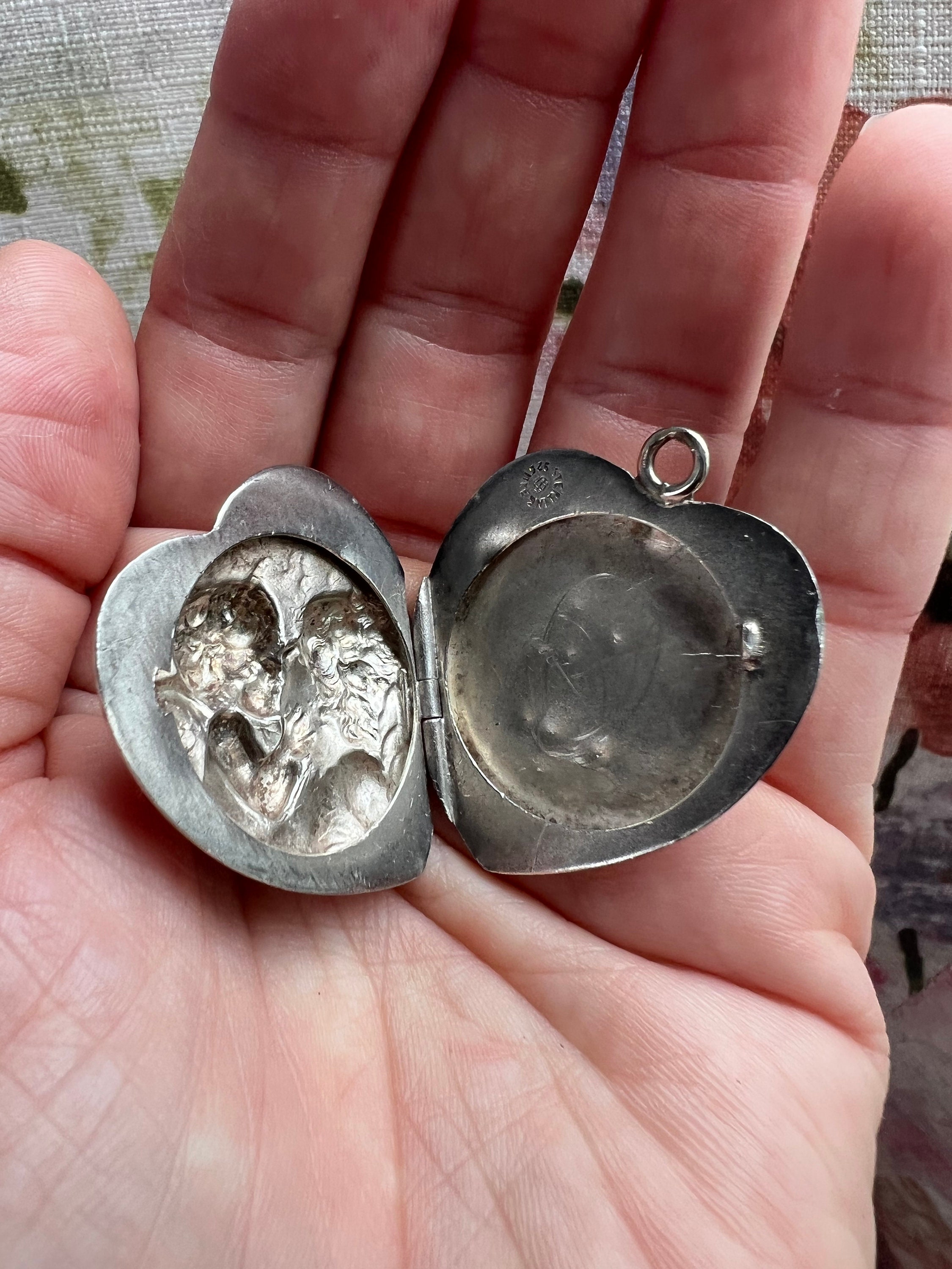 Unger Bros Love's Dream Locket ; Unger Brothers Locket ; Art Nouveau ...