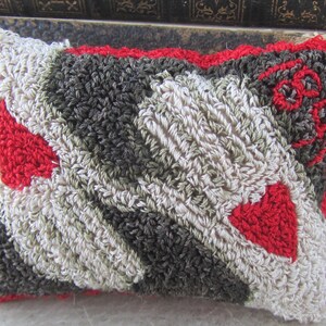 Valentine Punch Needle KIT Heart in Hand Punch Punchneedle Pattern Folk Art Needle Punch - Etsy