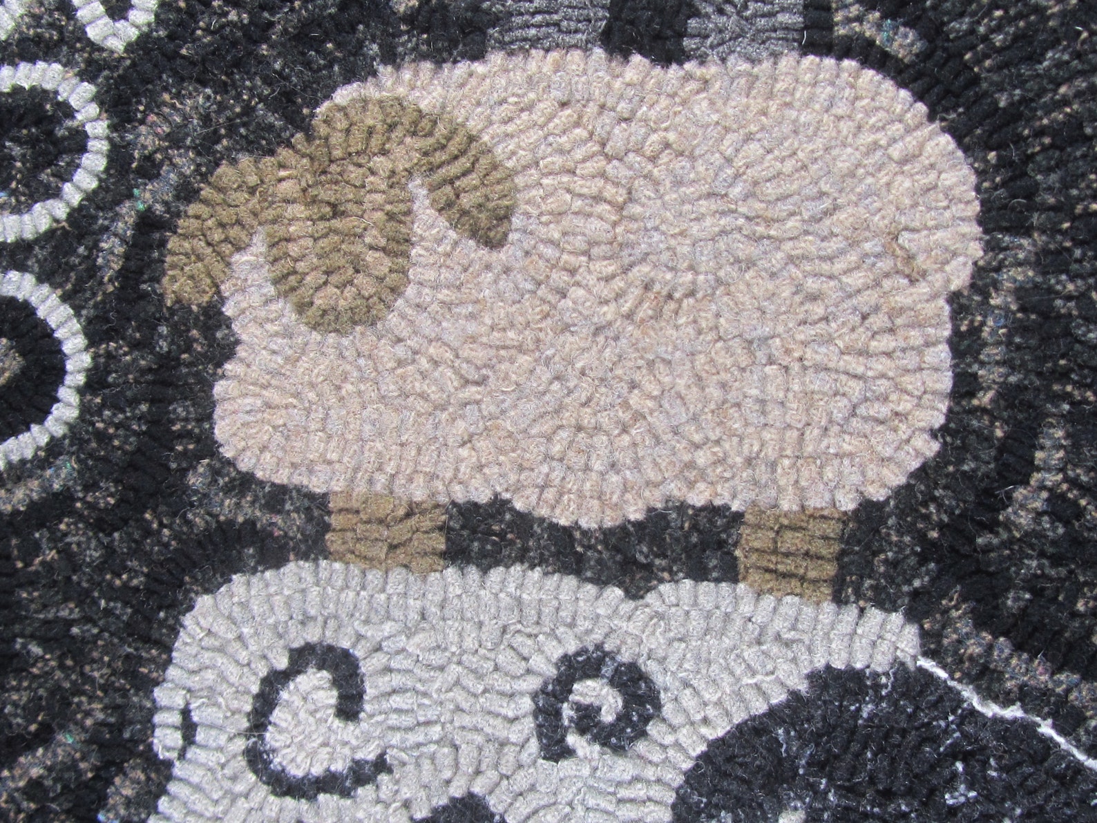 Hooked Rug Pattern for Stacked Sheep WOOL Full Size | Etsy