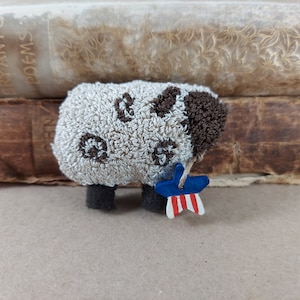 Patriotic Sheep Punch Needle Pattern ~ Sheep & Flags Bowl Fillers ...