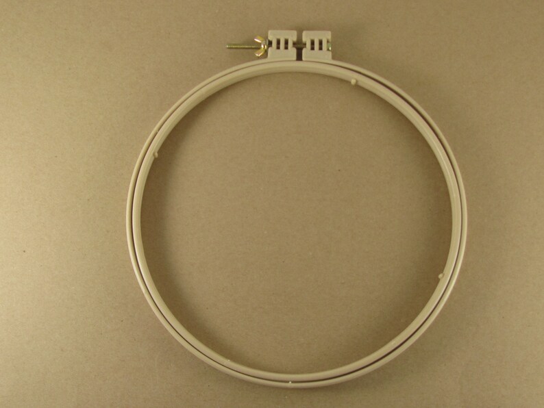 Morgan No-slip Hoop: Punch Needle, Embroidery, Quilting - Etsy