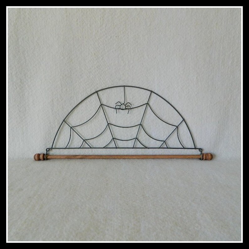 Spider Web Quilt Hanger ~ Gray Wire 16 Inches Wide ~ Made in the USA - Etsy