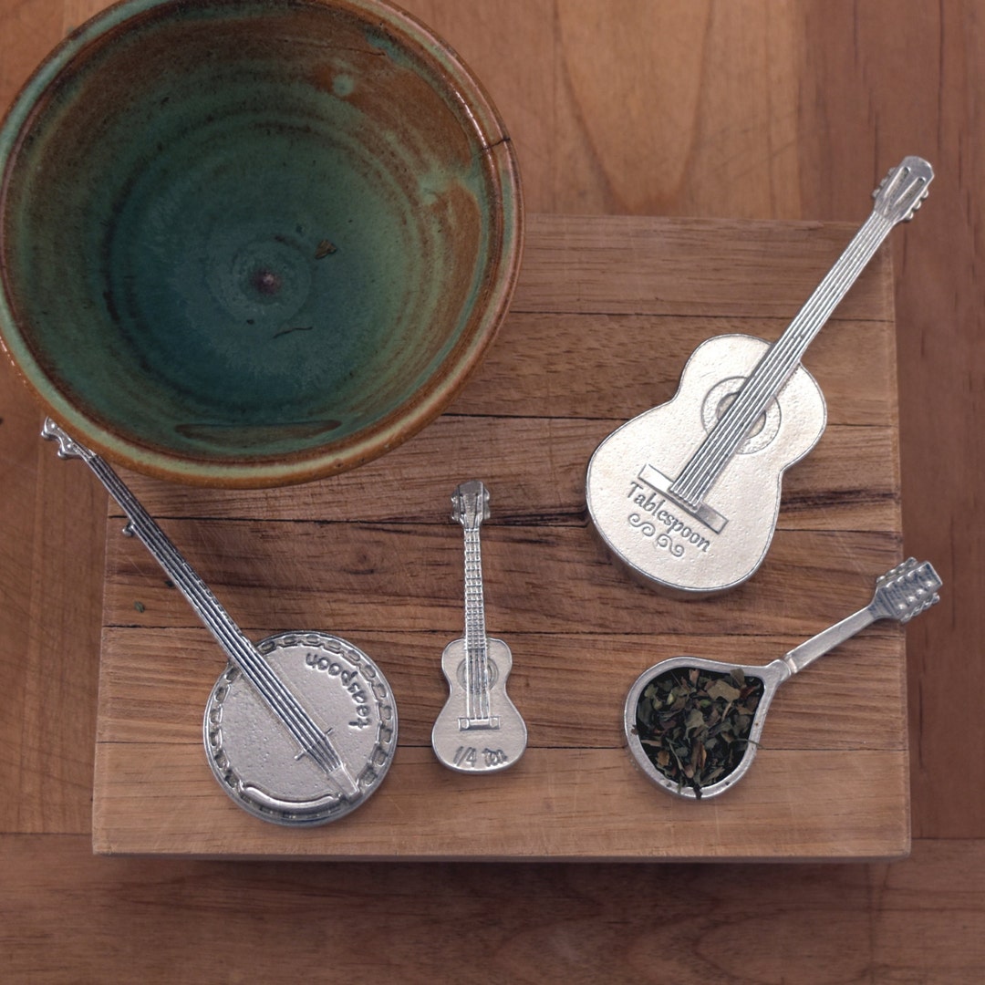 Americana Measuring Spoons Guitar, Banjo, Mandolin and Ukulele ...