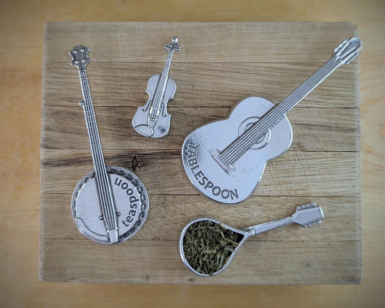 Americana Measuring Spoons: Guitar, Banjo, Mandolin, Fiddle - Etsy