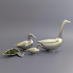 Duck & Goose Pewter Measuring Spoons: Set of Four - Etsy