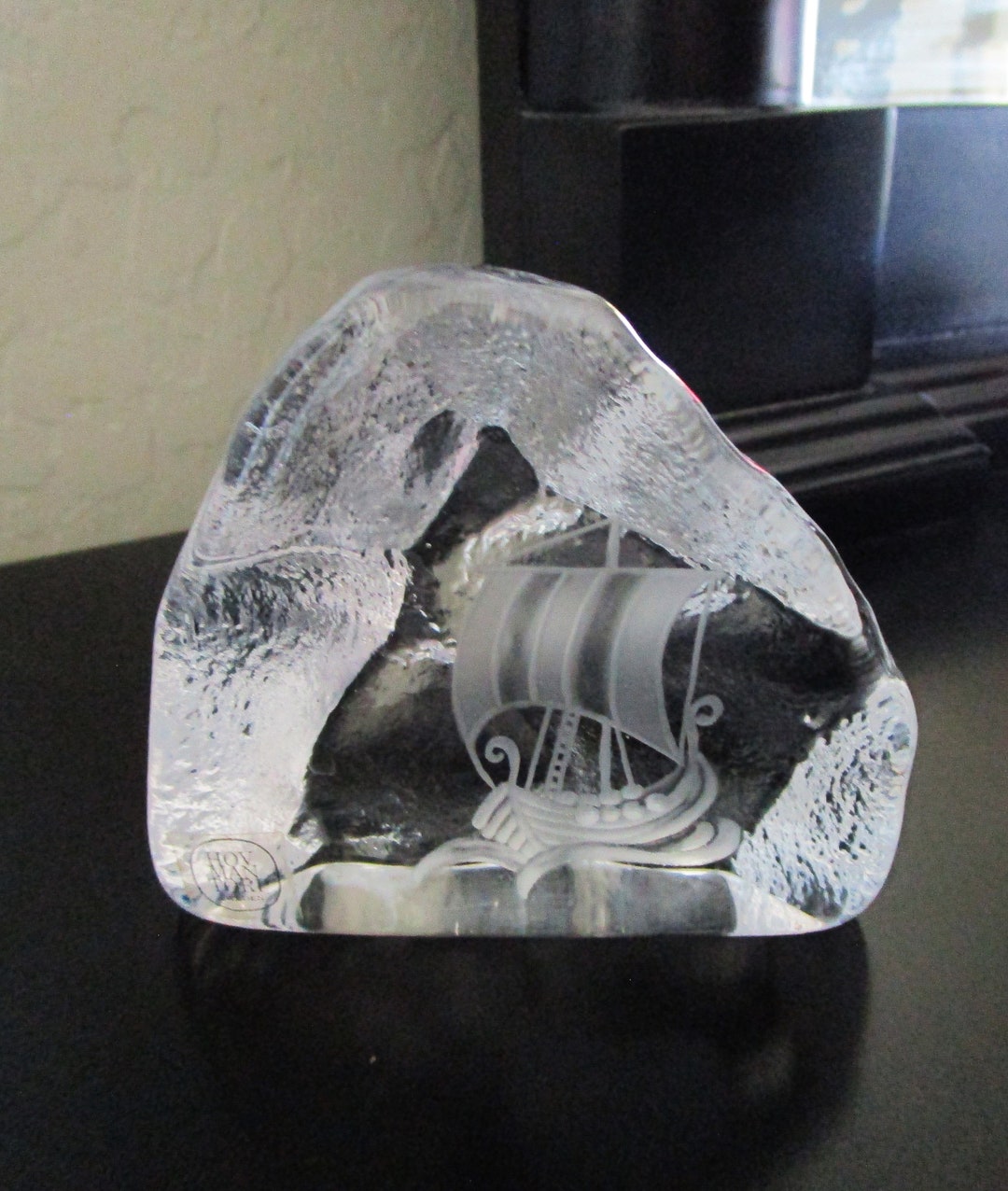 Art Glass Paperweight Swedish Hovmantorp L Bornesson Carved Tall ...