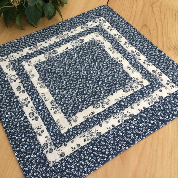 Square Table Topper - Etsy