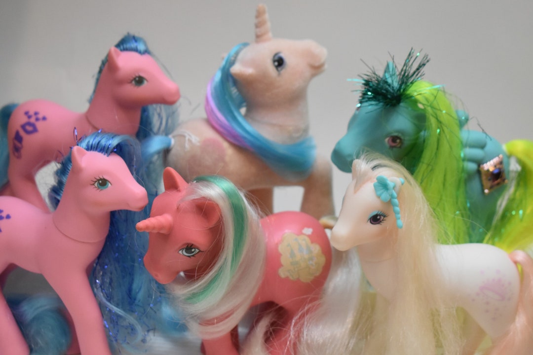 PICK ONE Vintage My Little Pony Sweet Kisses Happy Hugs, Bangles ...