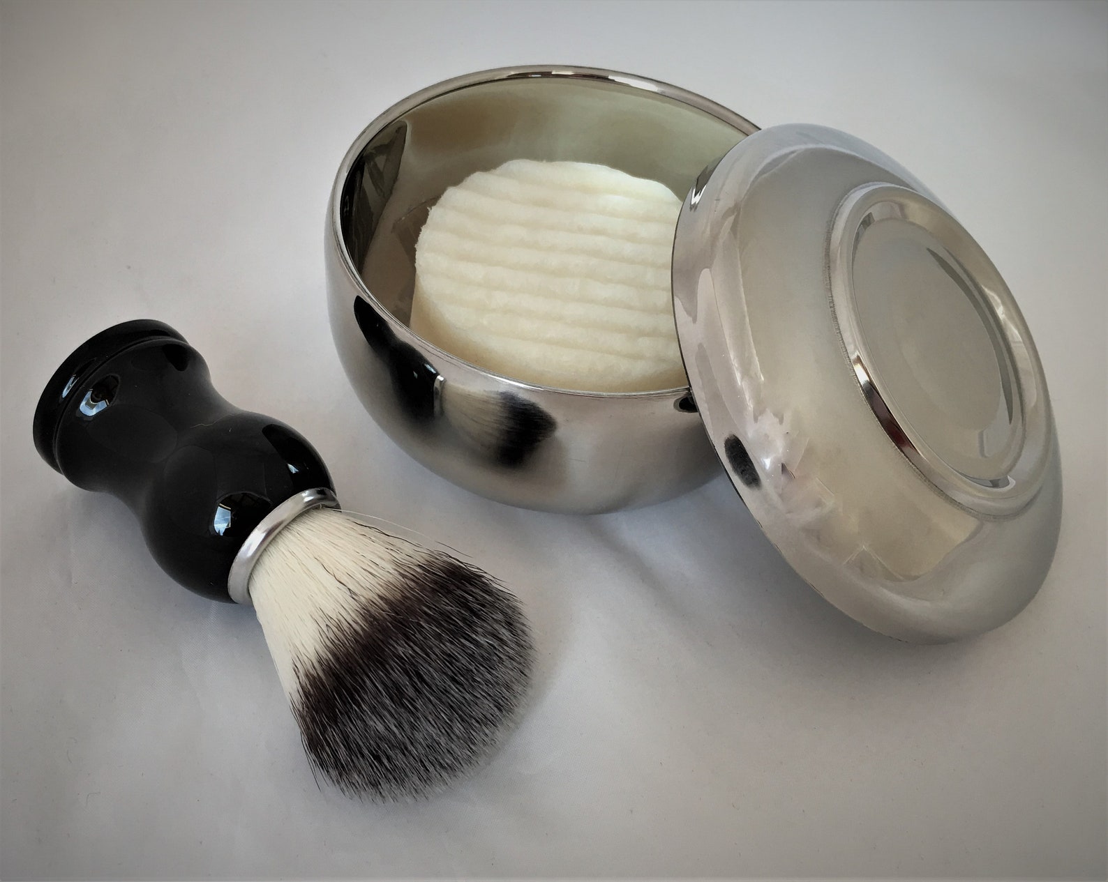 Men's Shaving Combo Creamy Shaving Puck/puck Refill - Etsy