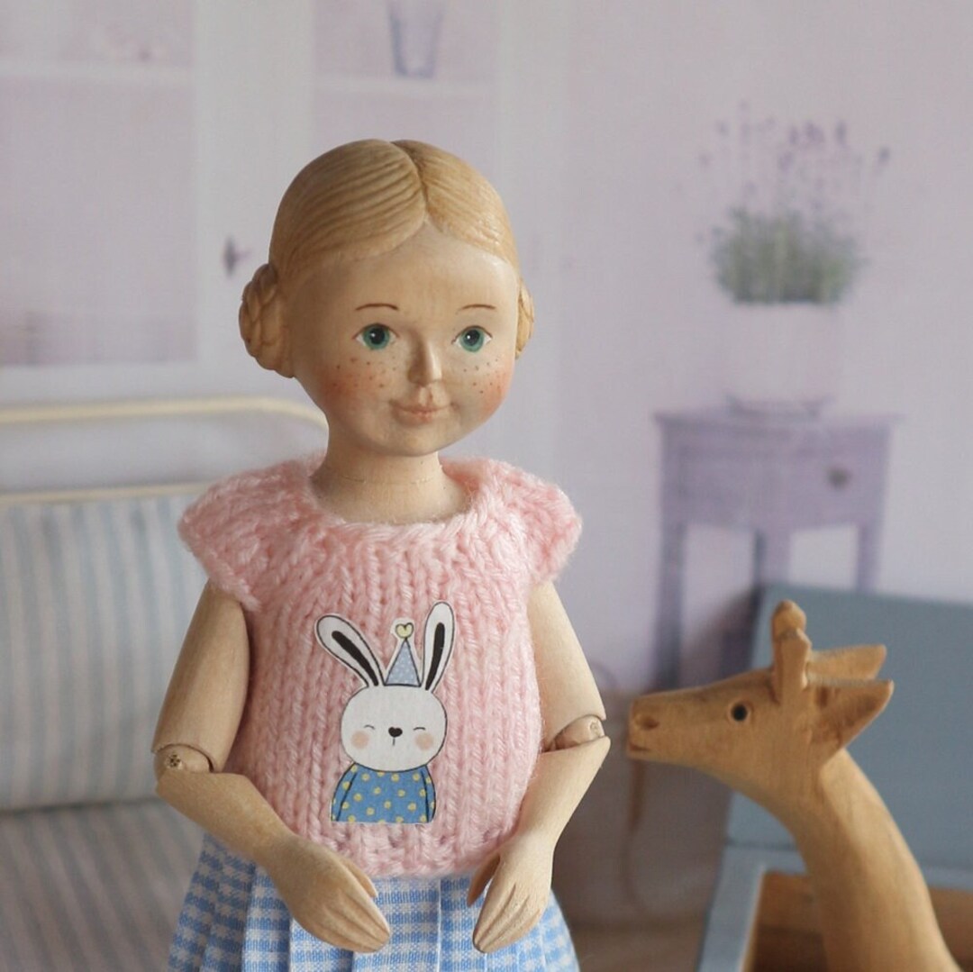 Hitty Pal Lucy 6.25 Hand Carved Ball Jointed Wood Doll - Etsy