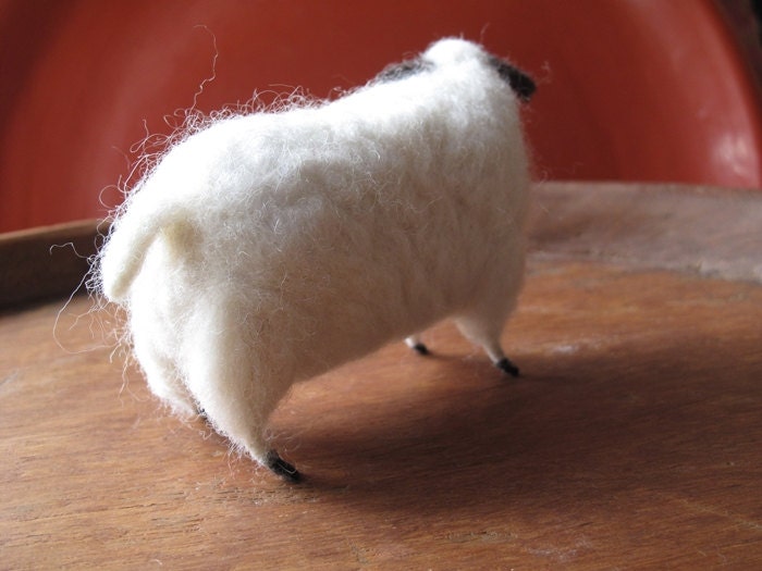 Primitive Needle Felted Wool Sheep Lamb Ewe. Vintage Waldorf Amish ...