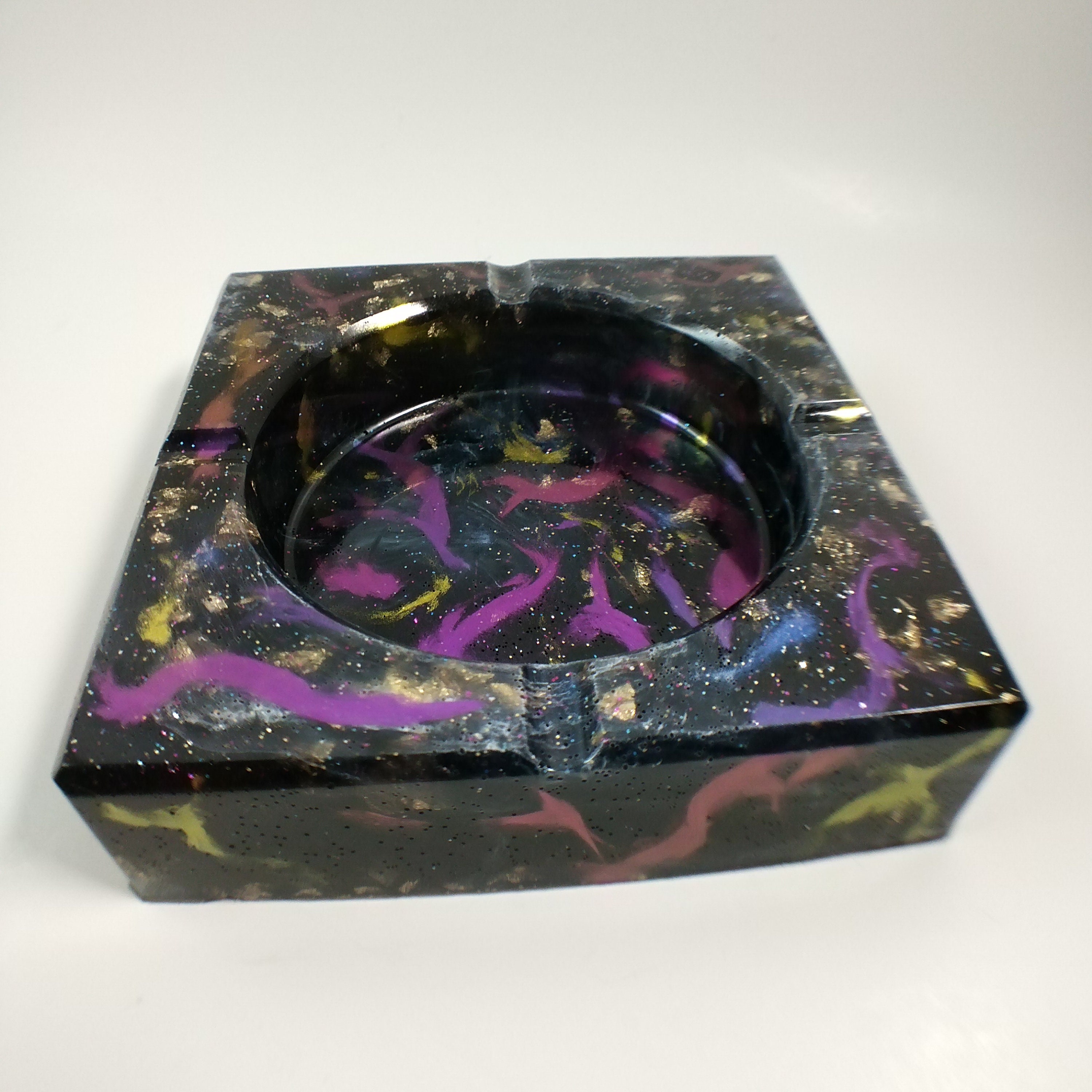 Resin ashtray retro design handmade ashtray color changing | Etsy