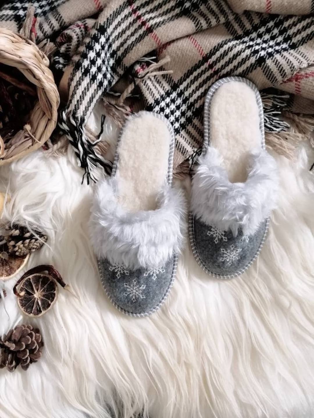 Snowflakes Felt Mules Slip-on Slippers - Etsy UK