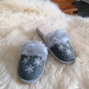 Snowflakes Felt Mules Slip-on Slippers - Etsy UK