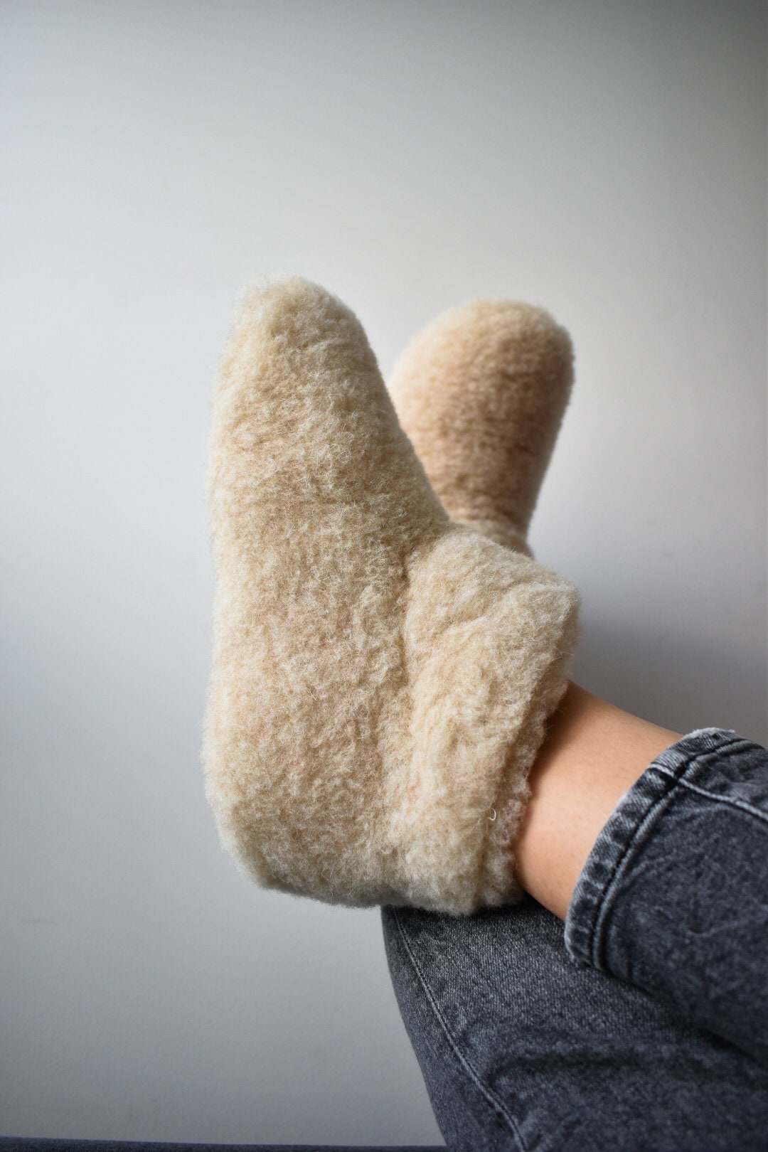 Helsinki Wool Unisex Slippers in Beige Boots - Etsy