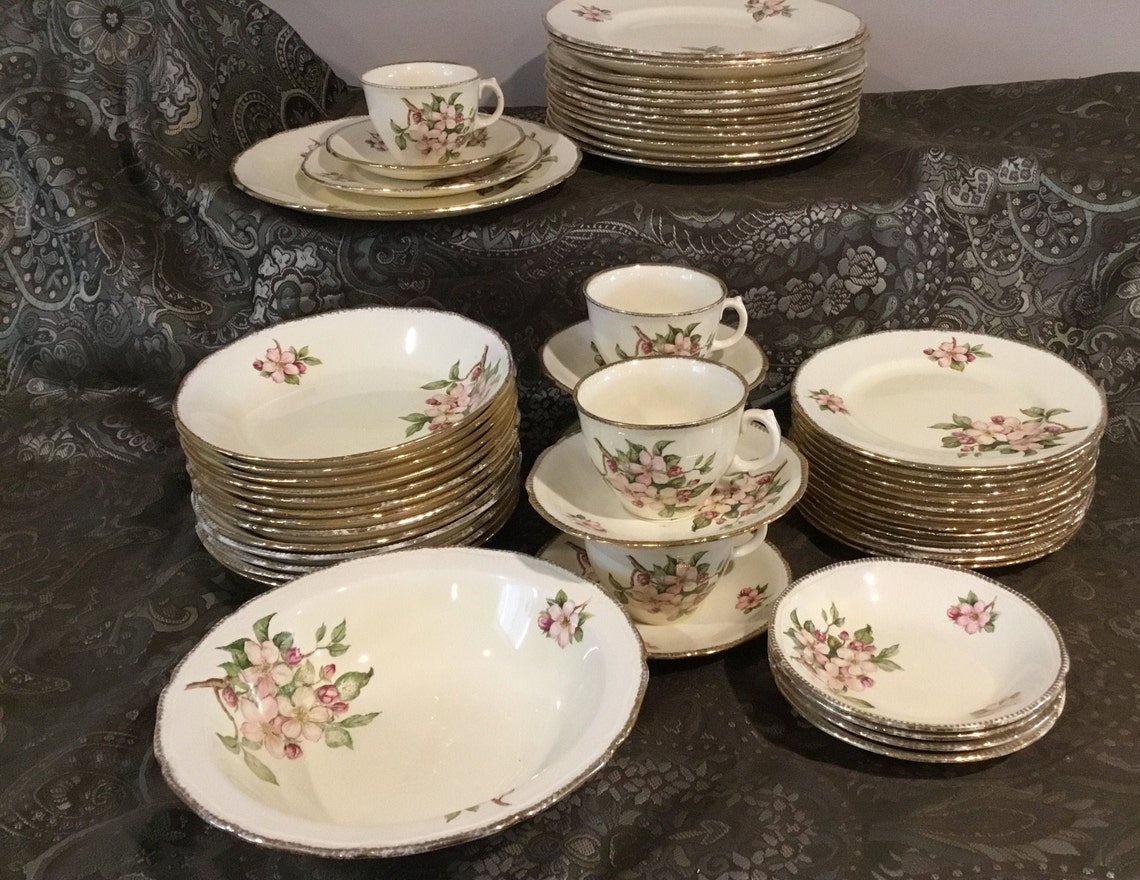 Royal Swan Blossomtime Dinnerware Pieces Sold Separately. - Etsy