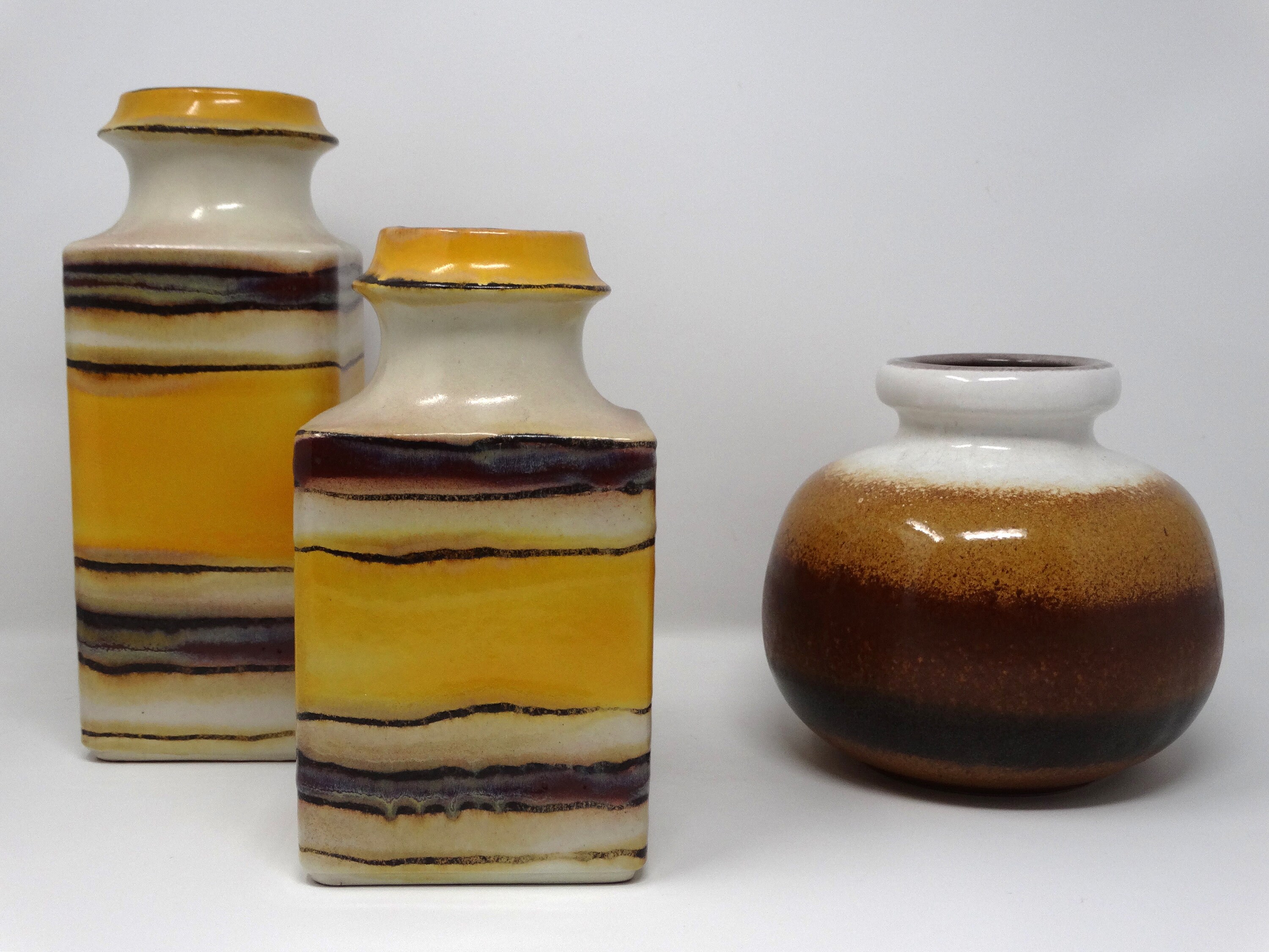 Scheurich Vintage Mid Century White & Browns West German Round Vasse - Etsy