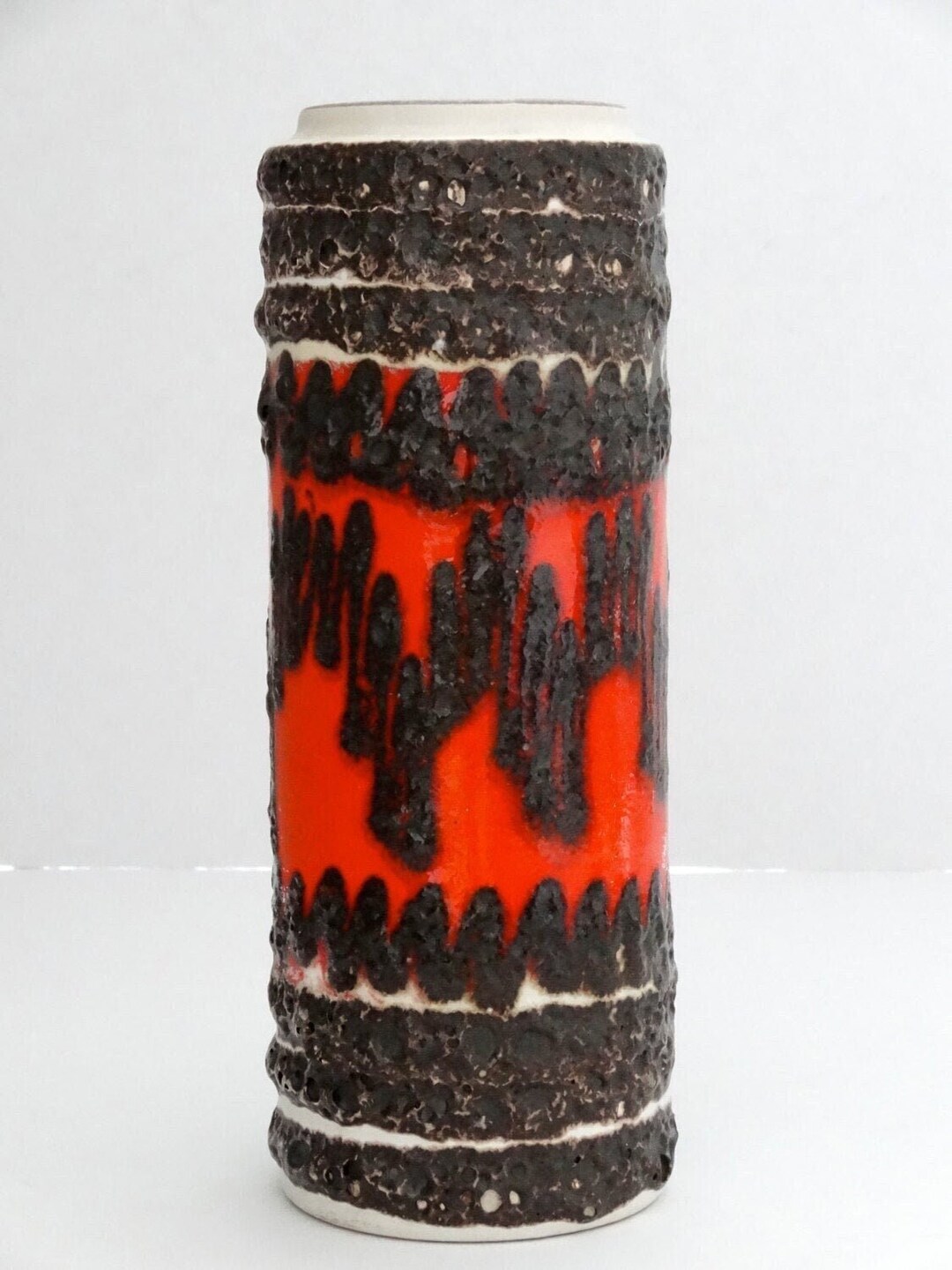 Scheurich Vintage Mid Century White Red & Black Fat Lava Zig Zag West ...